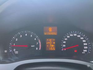 Pelēks Toyota Avensis 2012 Viļņa, ar dzinēja tilpumu 1.60 L un nobraukumu 236 tūkst. km par 7450 €, foto 29 vietnē AUTOMOTO.COM.LV