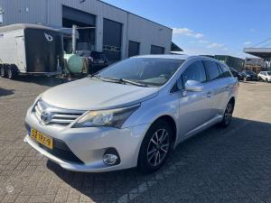 Pelēks Toyota Avensis 2012 Viļņa, ar dzinēja tilpumu 1.60 L un nobraukumu 236 tūkst. km par 7450 €, foto 39 vietnē AUTOMOTO.COM.LV