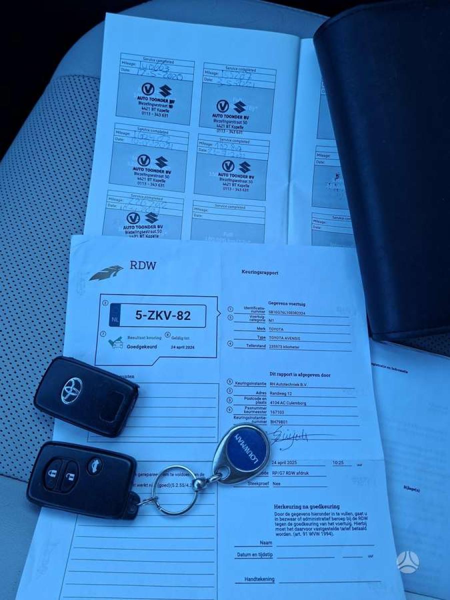 Серый Тойота Авенсис 2012 в Укмерге, объемом двигателя 1.80 л и пробегом 246 тыс. км за 6250 €, фото 17 на AUTOMOTO.COM.LV