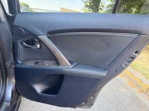 Grey Toyota Avensis 2012 in Taurage, with an engine capacity of 2.00 L and mileage of 267 thousand km for 5100 €, photo 21 on AUTOMOTO.COM.LV