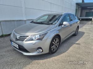 Pelēks Toyota Avensis 2012 Pērnava, ar dzinēja tilpumu 2.00 L un nobraukumu 354 tūkst. km par 4200 €, foto  vietnē AUTOMOTO.COM.LV