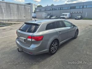 Серый Тойота Авенсис 2012 в Пярну, объемом двигателя 2.00 л и пробегом 354 тыс. км за 4200 €, фото 5 на AUTOMOTO.COM.LV