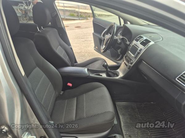 Grey Toyota Avensis 2012 in Parnu, with an engine capacity of 2.00 L and mileage of 354 thousand km for 4200 €, photo 9 on AUTOMOTO.COM.LV