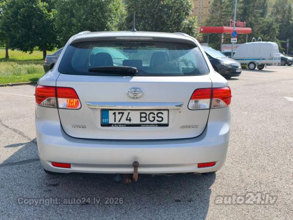 Pelēks Toyota Avensis 2012 Tartu, ar dzinēja tilpumu 1.80 L un nobraukumu 277 tūkst. km par 3999 €, foto 6 vietnē AUTOMOTO.COM.LV