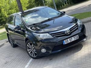Grey Toyota Avensis 2012 in Jurmala, with an engine capacity of 2.00 L and mileage of 233 thousand km for 5250 €, photo  on AUTOMOTO.COM.LV
