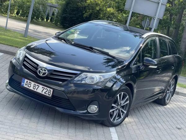 Pelēks Toyota Avensis 2012 Jūrmala, ar dzinēja tilpumu 2.00 L un nobraukumu 233 tūkst. km par 5250 €, foto 7 vietnē AUTOMOTO.COM.LV
