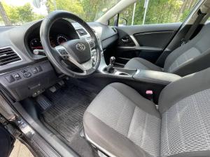 Pelēks Toyota Avensis 2012 Jūrmala, ar dzinēja tilpumu 2.00 L un nobraukumu 233 tūkst. km par 5250 €, foto 23 vietnē AUTOMOTO.COM.LV