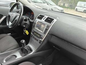 Pelēks Toyota Avensis 2012 Viļņa, ar dzinēja tilpumu 2.00 L un nobraukumu 393 tūkst. km par 3400 €, foto 17 vietnē AUTOMOTO.COM.LV