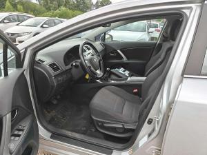 Pelēks Toyota Avensis 2012 Viļņa, ar dzinēja tilpumu 2.00 L un nobraukumu 393 tūkst. km par 3400 €, foto 22 vietnē AUTOMOTO.COM.LV
