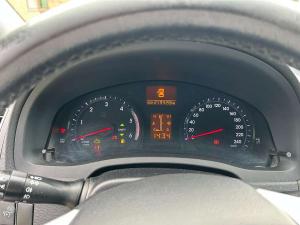 Pelēks Toyota Avensis 2012 Viļņa, ar dzinēja tilpumu 2.00 L un nobraukumu 219 tūkst. km par 6700 €, foto 22 vietnē AUTOMOTO.COM.LV