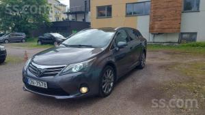 Pelēks Toyota Avensis 2012 Daugavpils, ar dzinēja tilpumu 2.20 L un nobraukumu 0 tūkst. km par 6550 €, foto  vietnē AUTOMOTO.COM.LV
