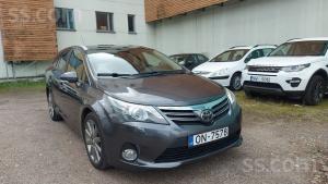 Pelēks Toyota Avensis 2012 Daugavpils, ar dzinēja tilpumu 2.20 L un nobraukumu 0 tūkst. km par 6550 €, foto 4 vietnē AUTOMOTO.COM.LV