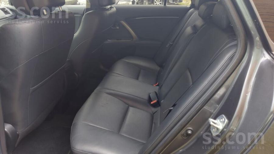 Pelēks Toyota Avensis 2012 Daugavpils, ar dzinēja tilpumu 2.20 L un nobraukumu 0 tūkst. km par 6550 €, foto 24 vietnē AUTOMOTO.COM.LV