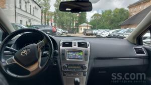 Pelēks Toyota Avensis 2012 Daugavpils, ar dzinēja tilpumu 2.20 L un nobraukumu 0 tūkst. km par 6550 €, foto 25 vietnē AUTOMOTO.COM.LV