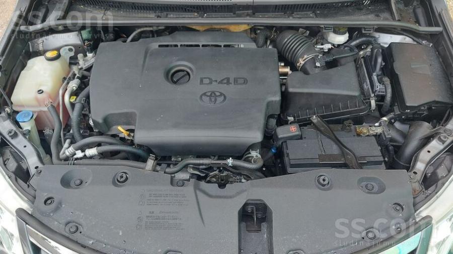 Pelēks Toyota Avensis 2012 Daugavpils, ar dzinēja tilpumu 2.20 L un nobraukumu 0 tūkst. km par 6550 €, foto 30 vietnē AUTOMOTO.COM.LV