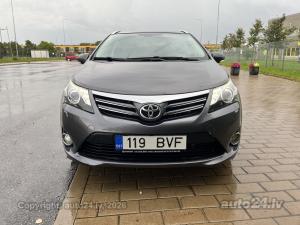 Серый Тойота Авенсис 2012 в Тарту, объемом двигателя 2.00 л и пробегом 327 тыс. км за 6999 €, фото 3 на AUTOMOTO.COM.LV