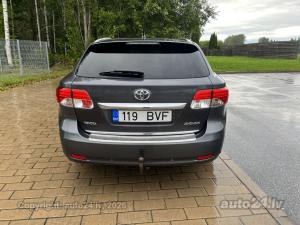 Серый Тойота Авенсис 2012 в Тарту, объемом двигателя 2.00 л и пробегом 327 тыс. км за 6999 €, фото 7 на AUTOMOTO.COM.LV
