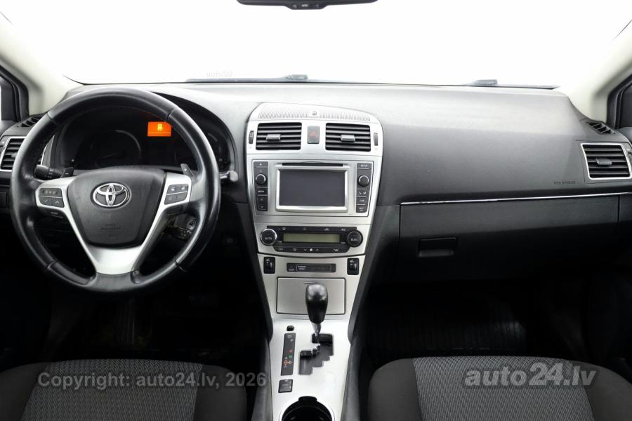 Серый Тойота Авенсис 2012 в Таллин, объемом двигателя 1.80 л и пробегом 258 тыс. км за 3999 €, фото 6 на AUTOMOTO.COM.LV