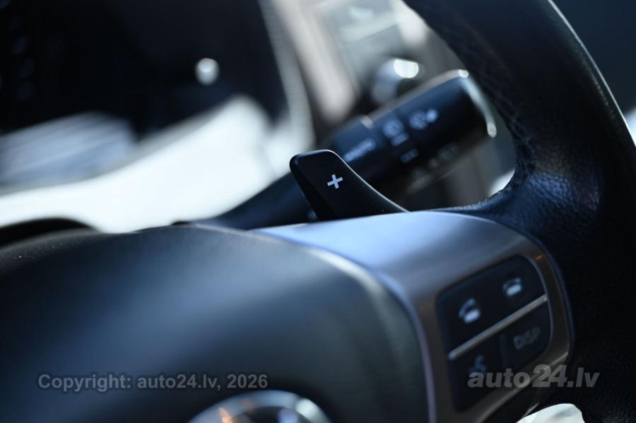 Серый Тойота Авенсис 2012 в Таллин, объемом двигателя 2.00 л и пробегом 311 тыс. км за 6500 €, фото 12 на AUTOMOTO.COM.LV