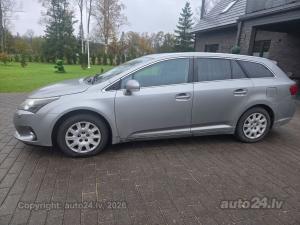 Серый Тойота Авенсис 2012 в Таллин, объемом двигателя 1.80 л и пробегом 249 тыс. км за 6800 €, фото  на AUTOMOTO.COM.LV