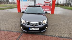 Pelēks Toyota Avensis 2013 Jelgava, ar dzinēja tilpumu 2.00 L un nobraukumu 240 tūkst. km par 5990 €, foto 4 vietnē AUTOMOTO.COM.LV