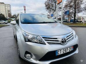 Grey Toyota Avensis 2013 in Kaunas, with an engine capacity of 2.00 L and mileage of 245 thousand km for 5750 €, photo 2 on AUTOMOTO.COM.LV