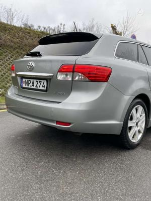 Grey Toyota Avensis 2013 in Vilnius, with an engine capacity of 2.23 L and mileage of 250 thousand km for 5700 €, photo 7 on AUTOMOTO.COM.LV