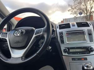 Pelēks Toyota Avensis 2013 Kauņa, ar dzinēja tilpumu 2.00 L un nobraukumu 235 tūkst. km par 5699 €, foto 21 vietnē AUTOMOTO.COM.LV
