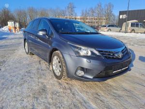 Grey Toyota Avensis 2013 in Siauliai, with an engine capacity of 2.00 L and mileage of 231 thousand km for 5650 €, photo 3 on AUTOMOTO.COM.LV