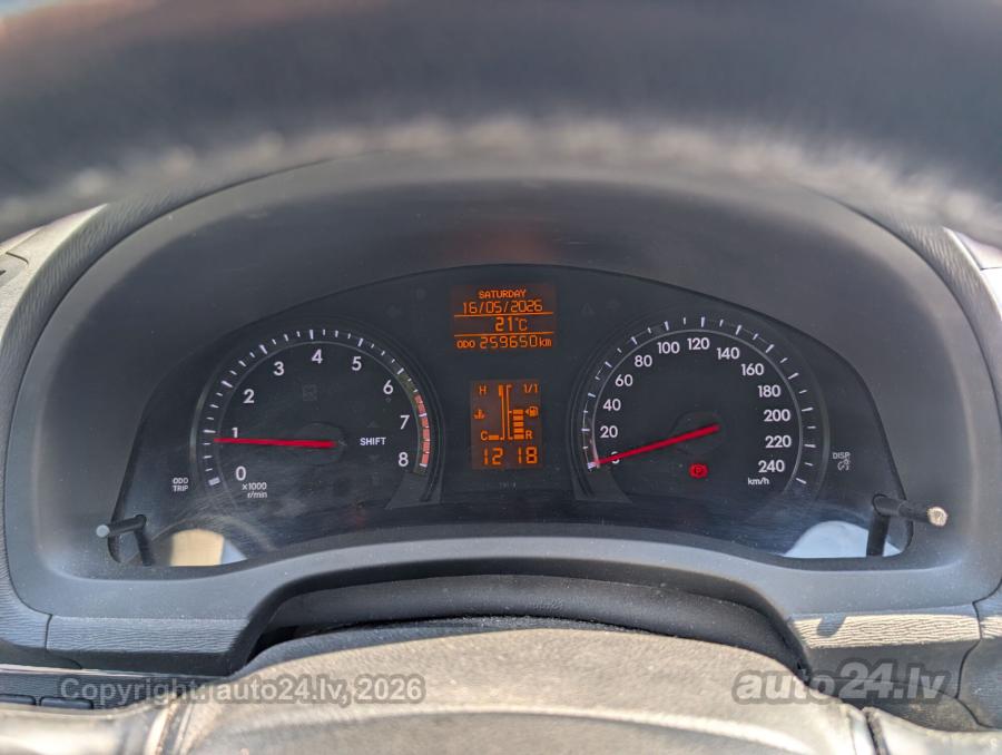 Grey Toyota Avensis 2013 in Tallinn, with an engine capacity of 1.80 L and mileage of 260 thousand km for 5500 €, photo 7 on AUTOMOTO.COM.LV