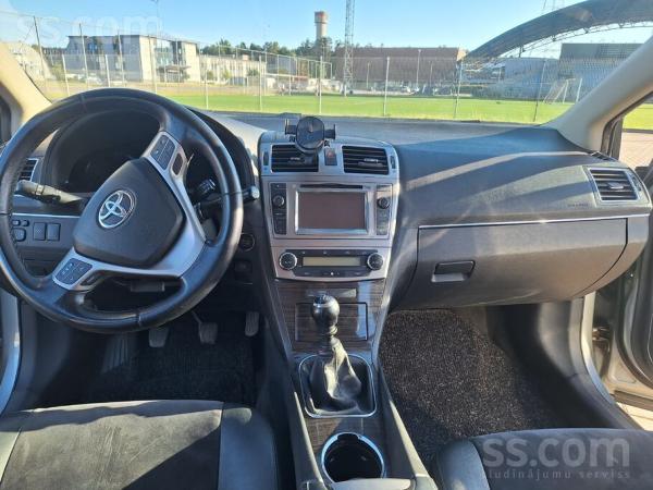 Серый Тойота Авенсис 2013 в Валмиера, объемом двигателя 2.00 л и пробегом 265 тыс. км за 3950 €, фото 10 на AUTOMOTO.COM.LV