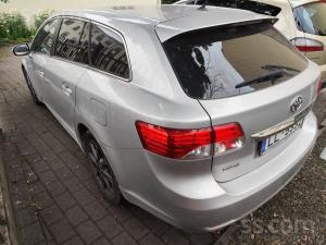 Серый Тойота Авенсис 2013 в Рига, объемом двигателя 2.20 л и пробегом 220 тыс. км за 1000 €, фото 5 на AUTOMOTO.COM.LV