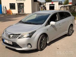 Серый Тойота Авенсис 2013 в Рига, объемом двигателя 2.20 л и пробегом 0 тыс. км за 3600 €, фото 3 на AUTOMOTO.COM.LV