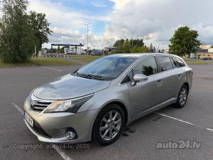 Серый Тойота Авенсис 2013 в Таллин, объемом двигателя 2.00 л и пробегом 264 тыс. км за 5999 €, фото 14 на AUTOMOTO.COM.LV