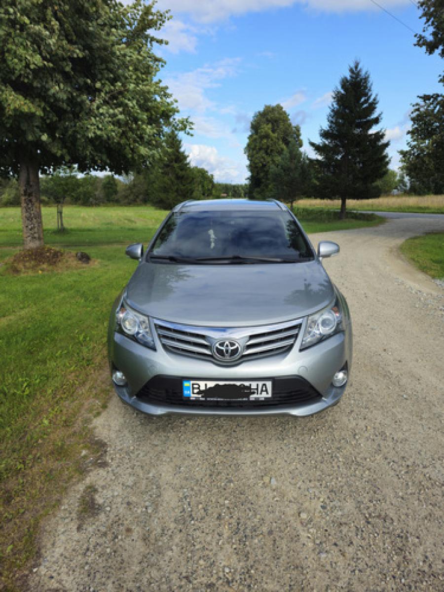 Серый Тойота Авенсис 2013 в Таллин, объемом двигателя 2.00 л и пробегом 189 тыс. км за 8600 €, фото 3 на AUTOMOTO.COM.LV