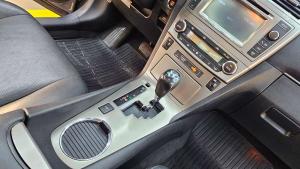 Серый Тойота Авенсис 2013 в Клайпеда, объемом двигателя 2.20 л и пробегом 320 тыс. км за 5100 €, фото 3 на AUTOMOTO.COM.LV
