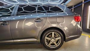 Серый Тойота Авенсис 2013 в Клайпеда, объемом двигателя 2.20 л и пробегом 320 тыс. км за 5100 €, фото 24 на AUTOMOTO.COM.LV