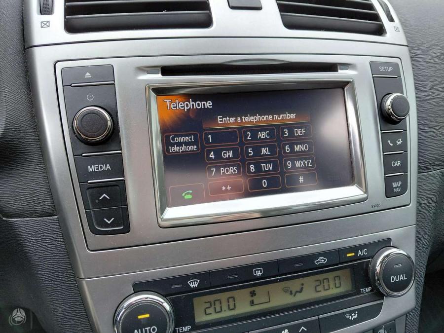 Серый Тойота Авенсис 2013 в Вильнюс, объемом двигателя 1.80 л и пробегом 132 тыс. км за 7690 €, фото 20 на AUTOMOTO.COM.LV