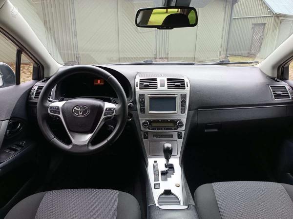 Toyota Avensis 2013 Anykščiai vietnē Pelēks Toyota Avensis 2013 Anykščiai, ar dzinēja tilpumu 2.20 L un nobraukumu 262 tūkst. km par 4950 €, foto 9 vietnē AUTOMOTO.COM.LV