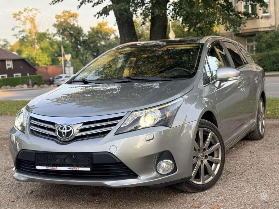 Серый Тойота Авенсис 2013 в Укмерге, объемом двигателя 1.80 л и пробегом 272 тыс. км за 6950 €, фото 3 на AUTOMOTO.COM.LV