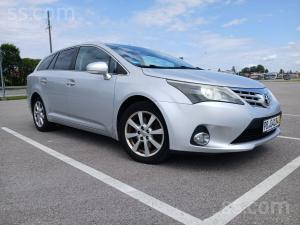 Grey Toyota Avensis 2014 in Saldus, with an engine capacity of 2.20 L and mileage of 244 thousand km for 6300 €, photo 2 on AUTOMOTO.COM.LV