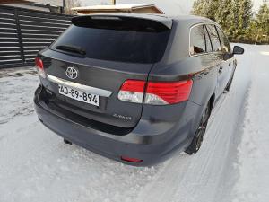 Pelēks Toyota Avensis 2014 Klaipėda, ar dzinēja tilpumu 2.00 L un nobraukumu 255 tūkst. km par 4490 €, foto 12 vietnē AUTOMOTO.COM.LV