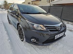 Pelēks Toyota Avensis 2014 Klaipėda, ar dzinēja tilpumu 2.00 L un nobraukumu 255 tūkst. km par 4490 €, foto 16 vietnē AUTOMOTO.COM.LV