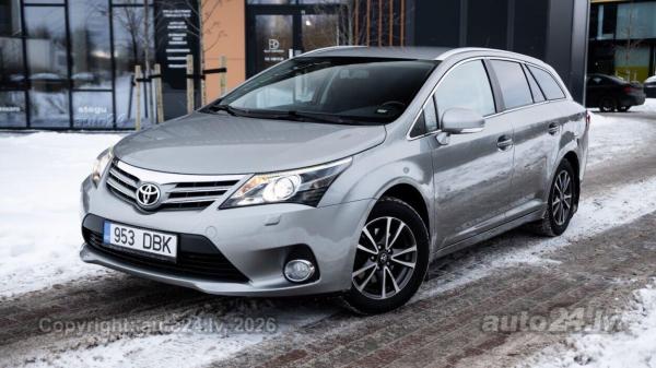 Grey Toyota Avensis 2014 in Tallinn, with an engine capacity of 1.80 L and mileage of 174 thousand km for 8990 €, photo 1 on AUTOMOTO.COM.LV