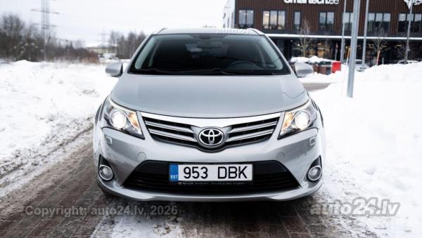 Pelēks Toyota Avensis 2014 Tallina, ar dzinēja tilpumu 1.80 L un nobraukumu 174 tūkst. km par 8990 €, foto 2 vietnē AUTOMOTO.COM.LV