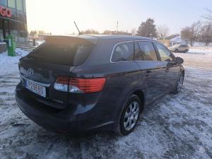 Pelēks Toyota Avensis 2014 Alīta, ar dzinēja tilpumu 2.00 L un nobraukumu 238 tūkst. km par 6100 €, foto 8 vietnē AUTOMOTO.COM.LV