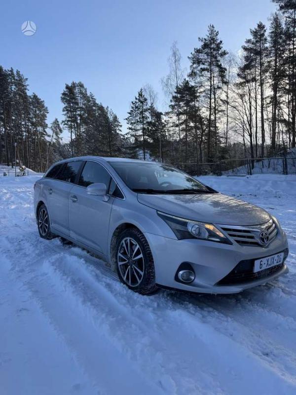 Pelēks Toyota Avensis 2014 Utena, ar dzinēja tilpumu 2.23 L un nobraukumu 296 tūkst. km par 4150 €, foto 6 vietnē AUTOMOTO.COM.LV