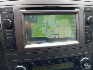 Grey Toyota Avensis 2014 in Ukmerge, with an engine capacity of 2.20 L and mileage of 219 thousand km for 5800 €, photo 27 on AUTOMOTO.COM.LV