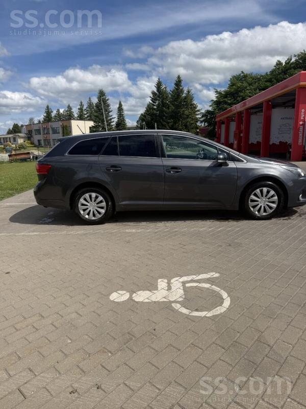 Серый Тойота Авенсис 2014 в Талси, объемом двигателя 2.00 л и пробегом 252 тыс. км за 6350 €, фото 5 на AUTOMOTO.COM.LV