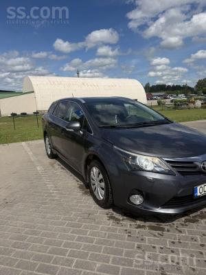 Grey Toyota Avensis 2014 in Talsi, with an engine capacity of 2.00 L and mileage of 252 thousand km for 5850 €, photo 7 on AUTOMOTO.COM.LV